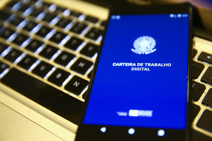 Reforma trabalhista 2025: TST atualiza jurisprudência e cancela 36 súmulas.